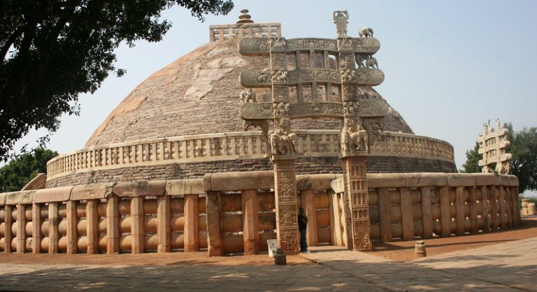 Famous Historical Places & Heritage Sites in Madhya Pradesh - Best ...